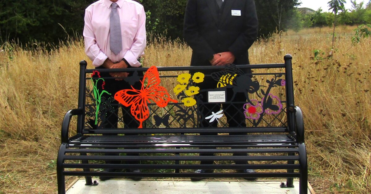 Dave gets a memorial bench in Cemetery - Councillor Dave Harris